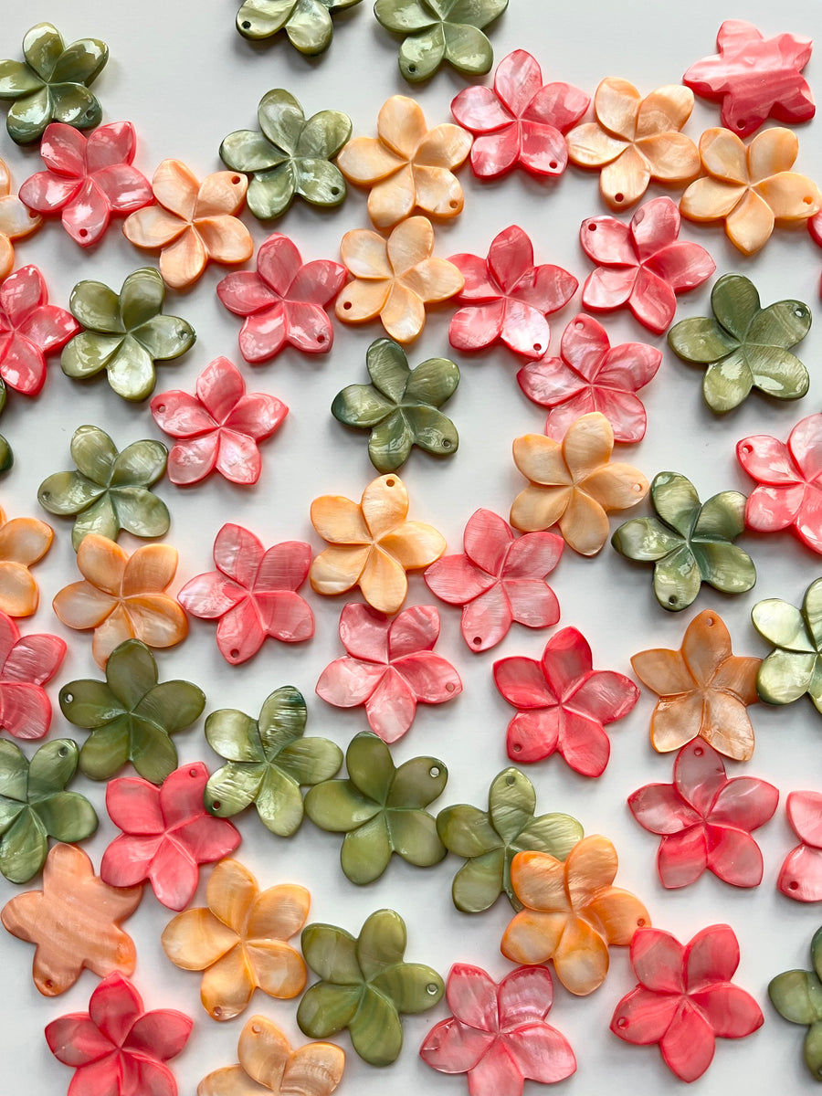 Isla Shell Necklace – Distorted Angels